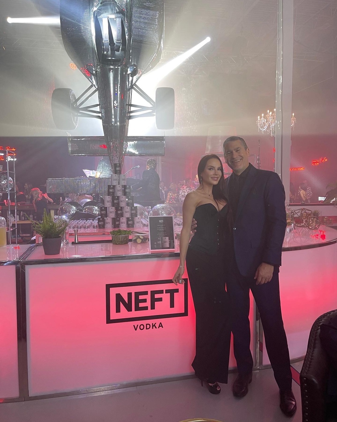 Hourglass Foundation Reveals Incubator and Billionaire Jeff Mahony as ...