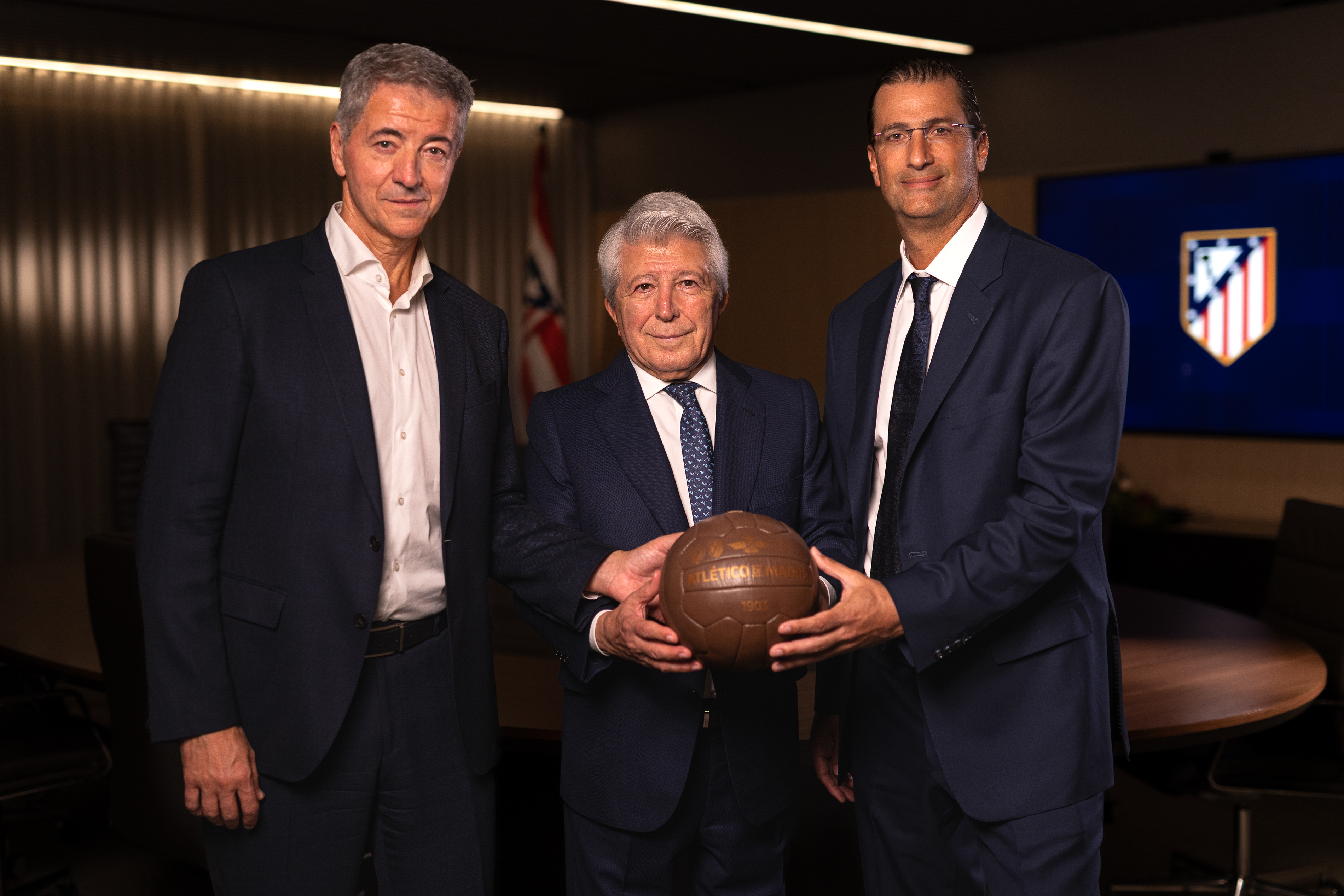Atlético de Madrid to Welcome Apollo Sports Capital as Majority ...