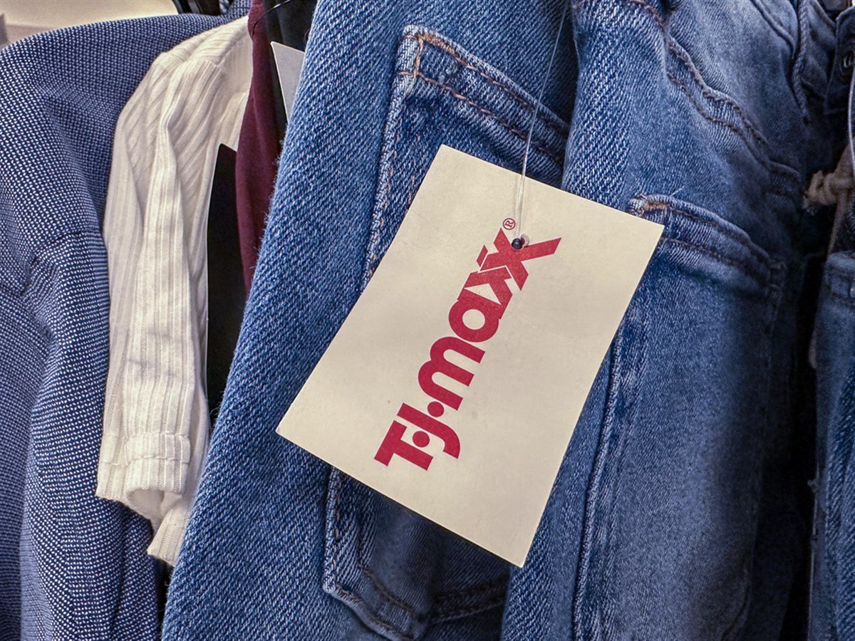 2 Off-Price Retail Titans: Which Stock Has More Upside in 2025? - The ...