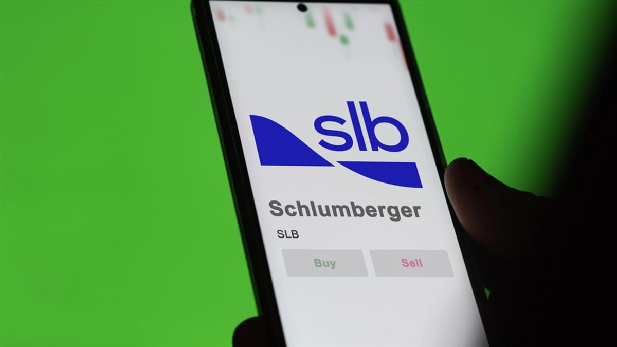 Why SLB Could Be the Smartest Oil Stock to Buy Now - The Globe and Mail