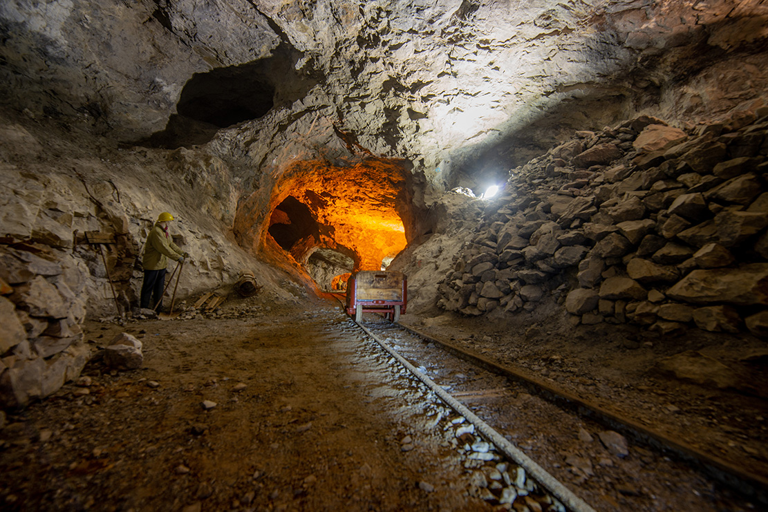 This Junior Miner Is Turning Heads With New Gold, Silver and Copper ...