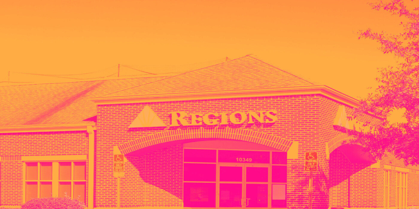 Q1 Rundown: Regions Financial (NYSE:RF) Vs Other Regional Banks Stocks ...