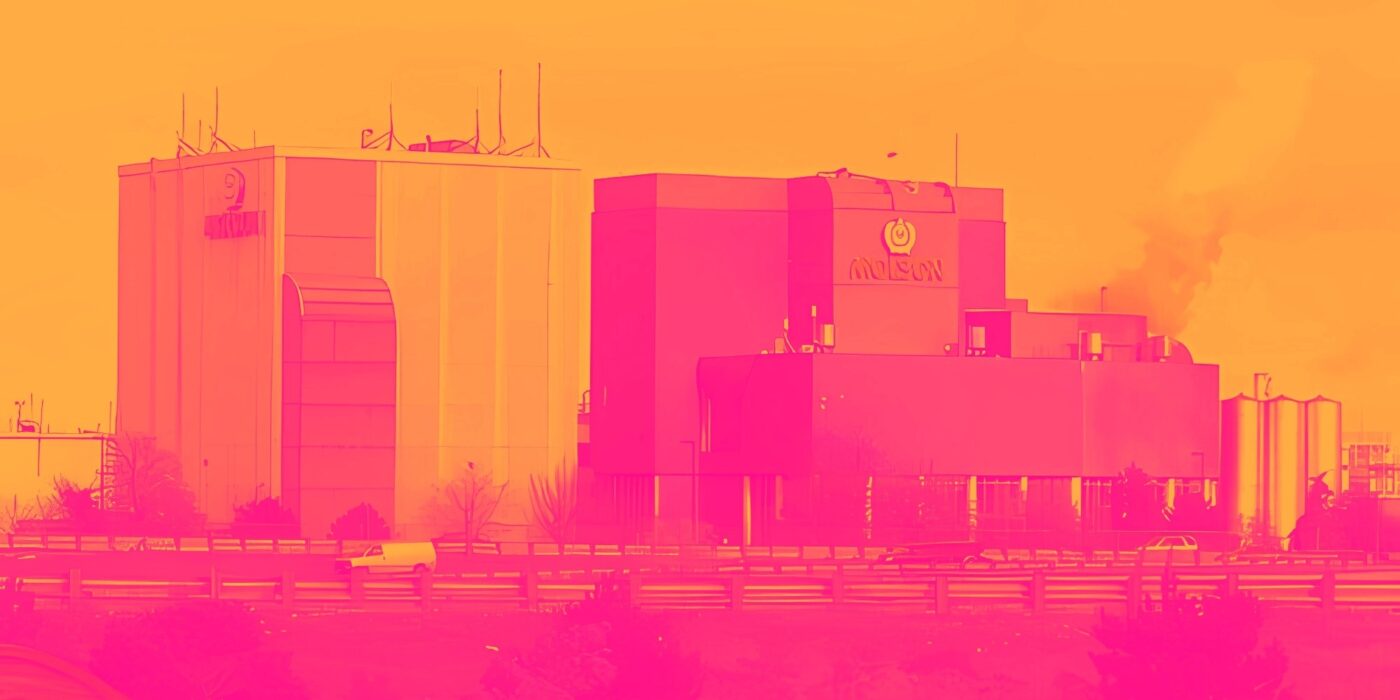 Molson Coors (NYSE:TAP) Misses Q3 Revenue Estimates - The Globe and Mail