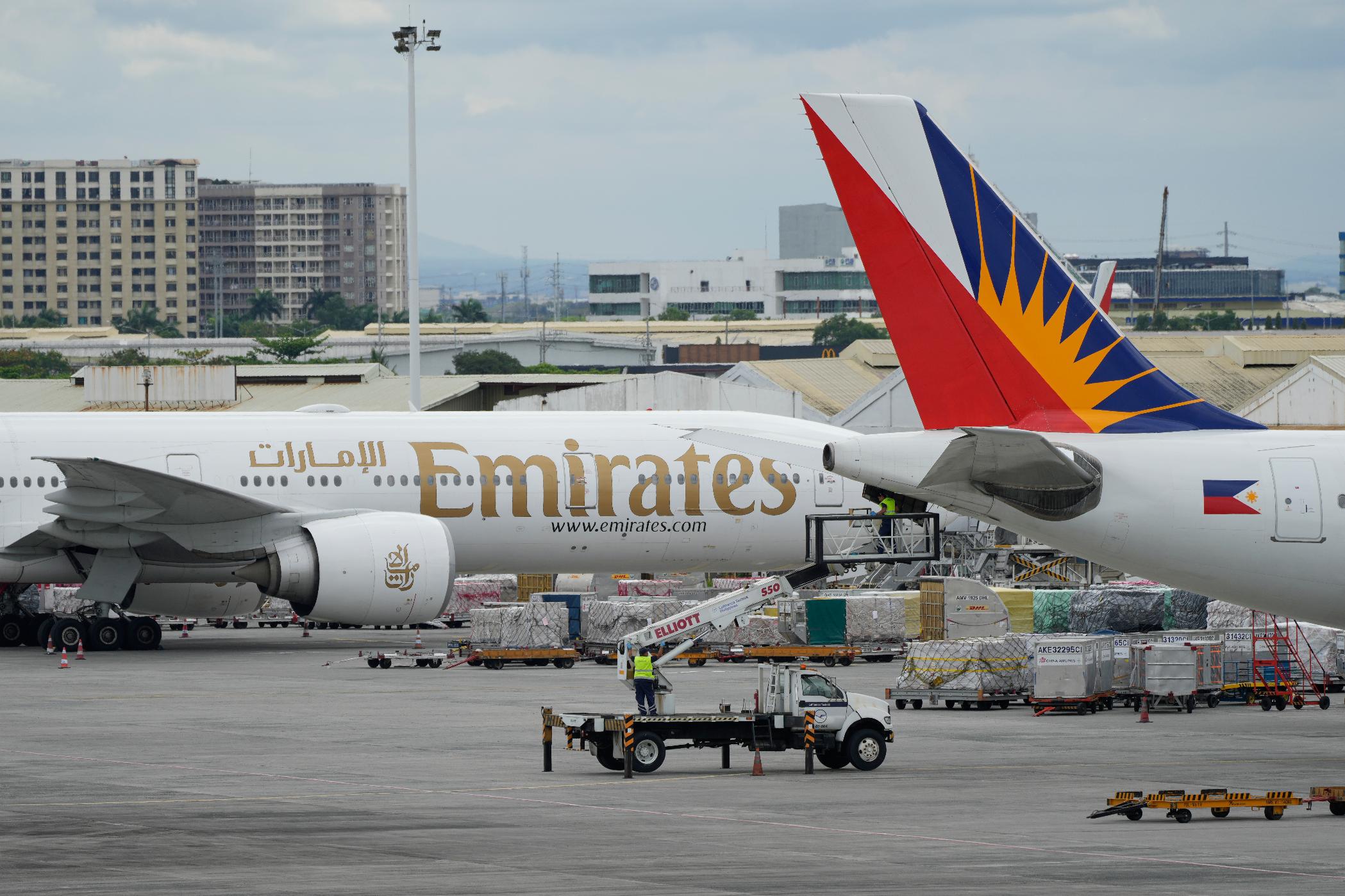 Travelers stranded as Middle East conflict spreads as governments ...