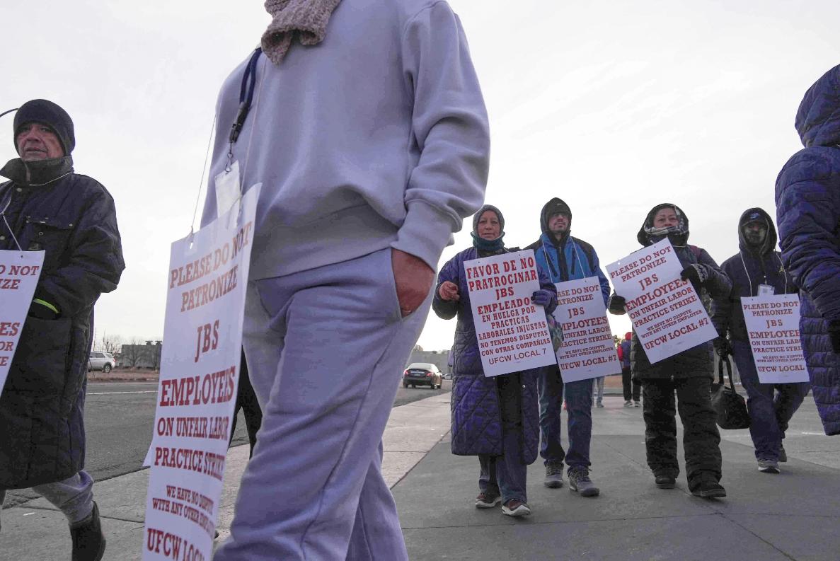 3,800 workers are on strike at one of the largest meatpacking plants in ...