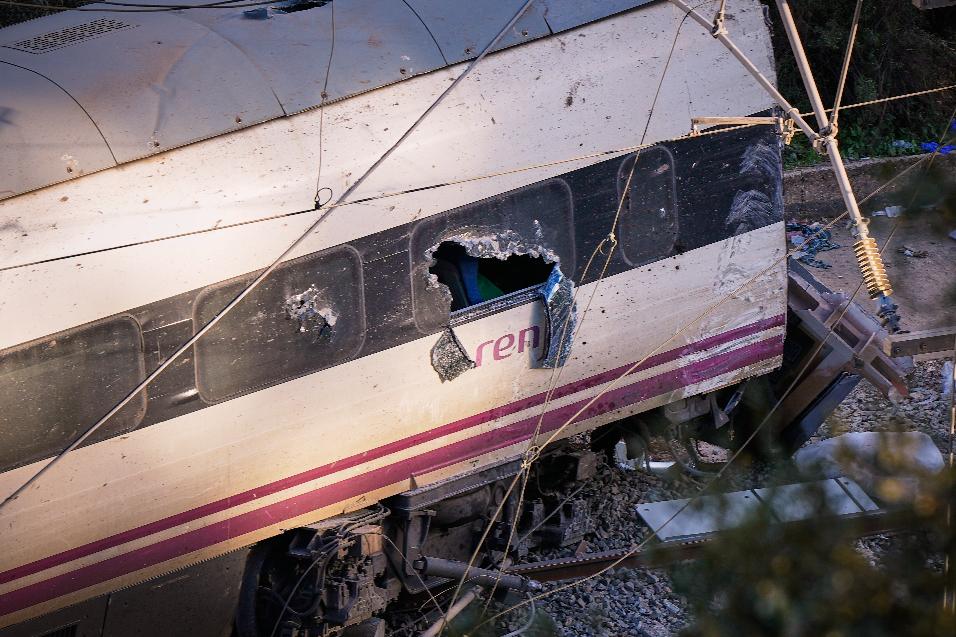 Deadly wreck is the first blight on Spain's leading high-speed rail service