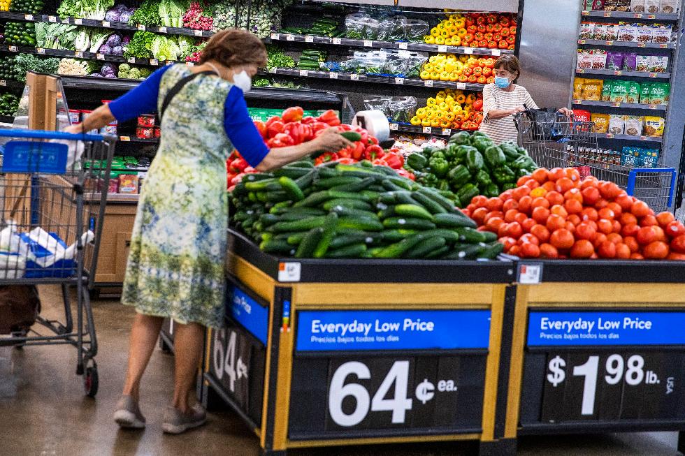 Walmart's promise of low prices proves to be a powerful draw in the ...