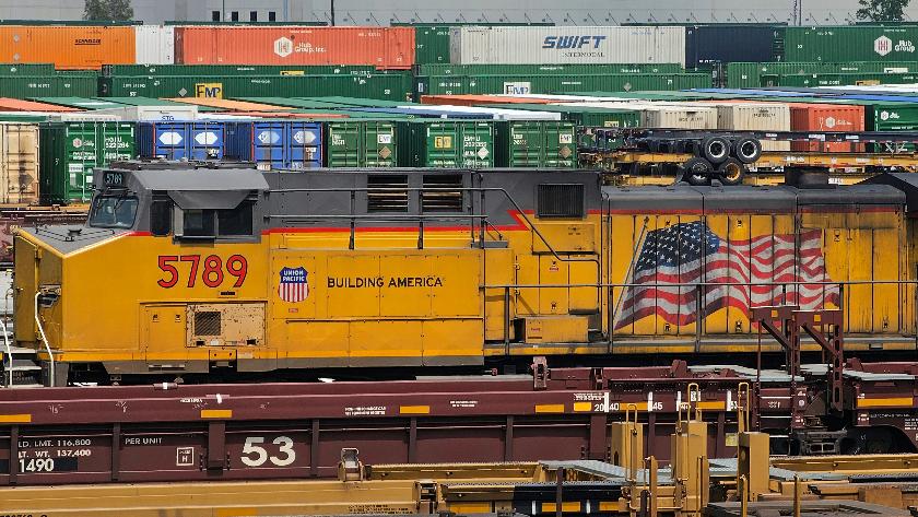 Train engineers deal with Union Pacific will improve schedules and ...