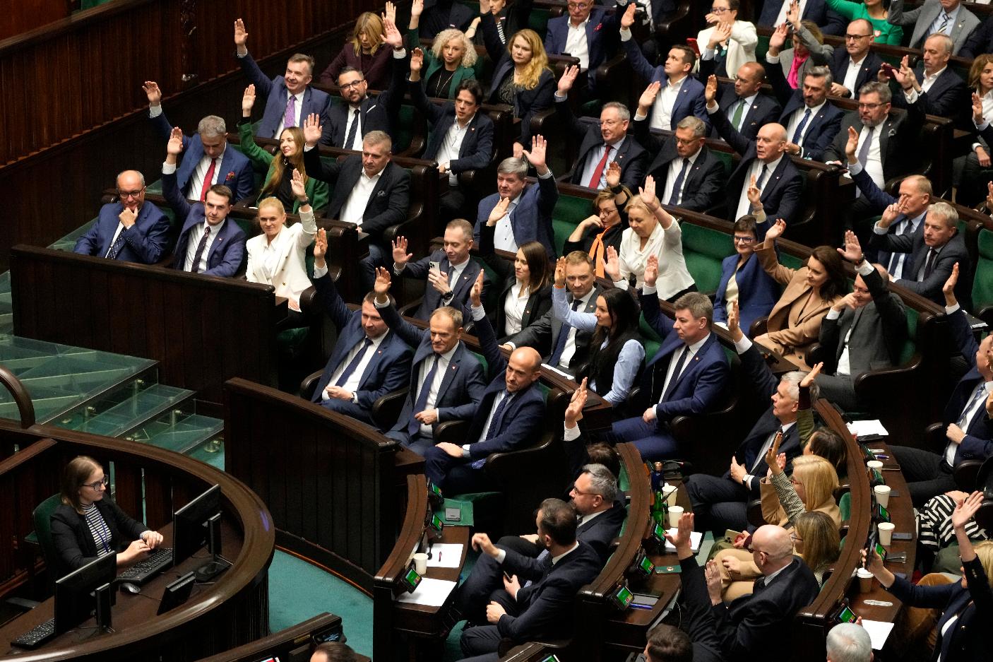 Poland's new prime minister vows to press the West to continue helping ...