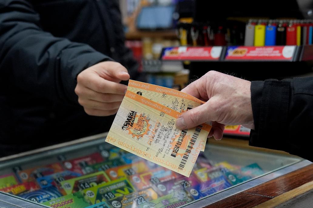 Winning ticket for $1.22 billion lottery jackpot sold in California ...